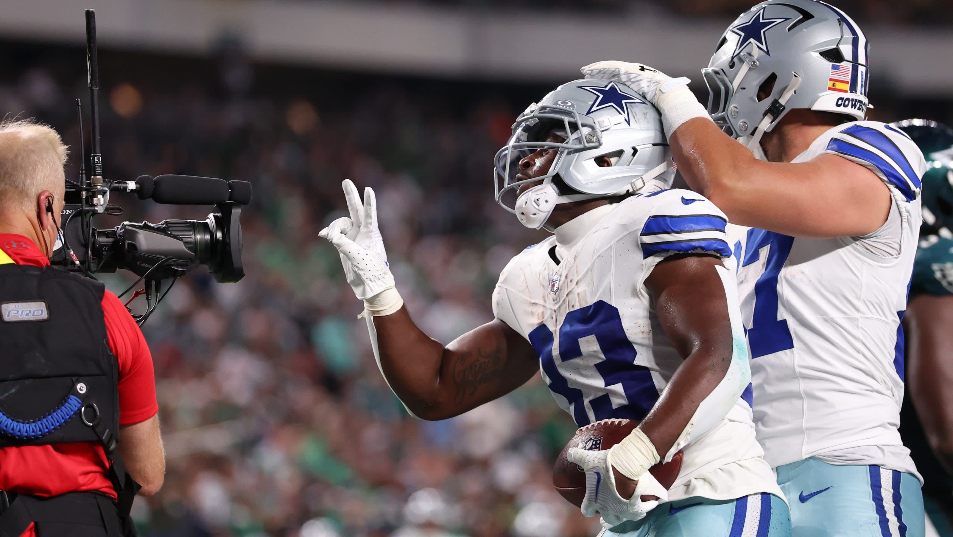 Cowboys' Klayton Adams Offers Scary Message On Run Game - Fish Sports ...